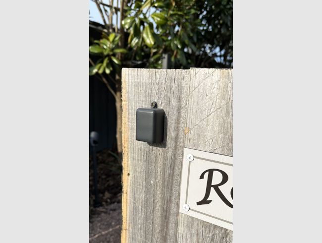 LOL-WAL-1229 - Light on Landscape